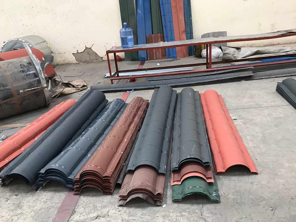 Ridge Cap Roll Top - AlphaMabati Factory LTD